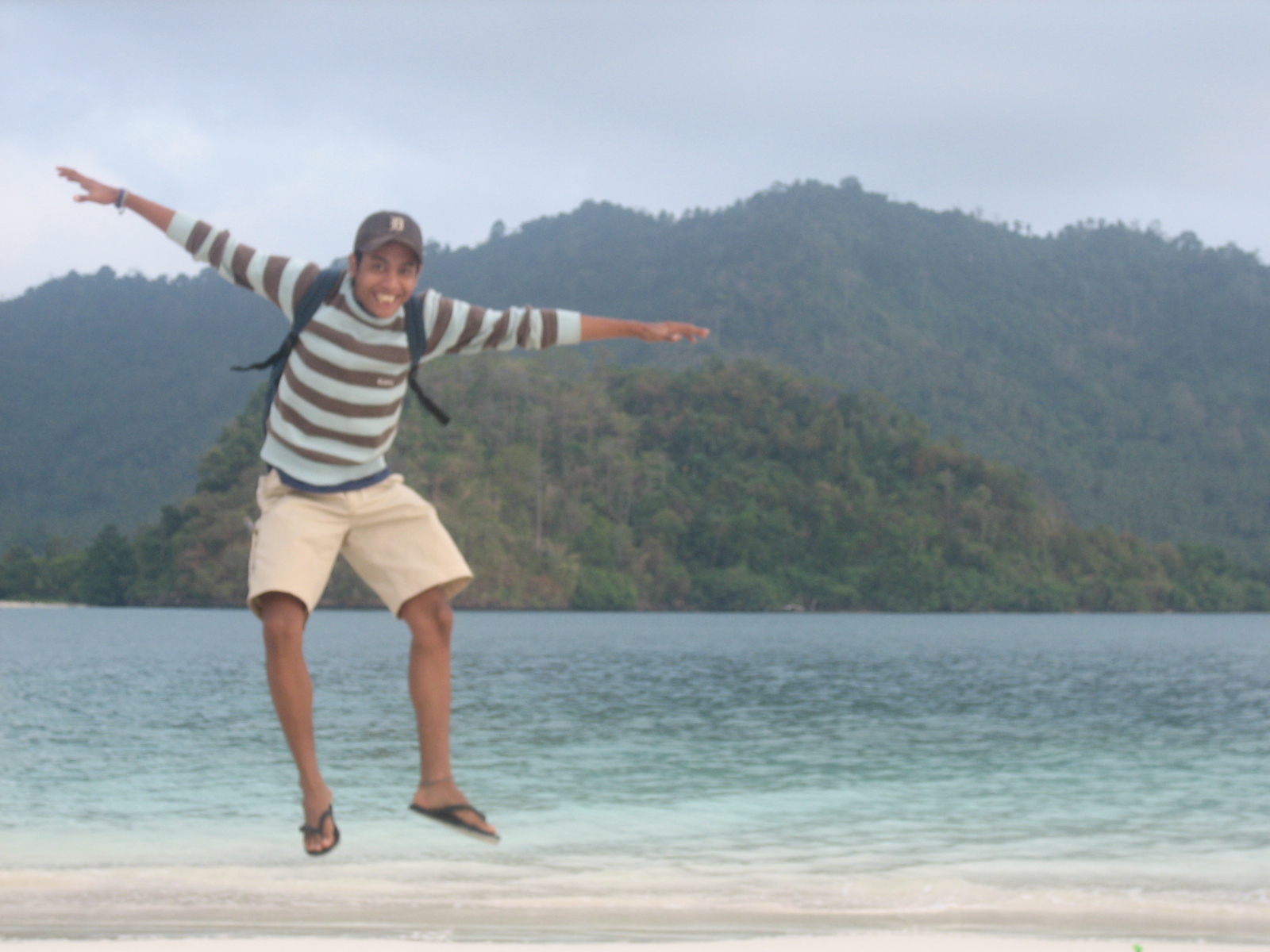 NEWS TOURISM: Sebuku & Sebesi Island