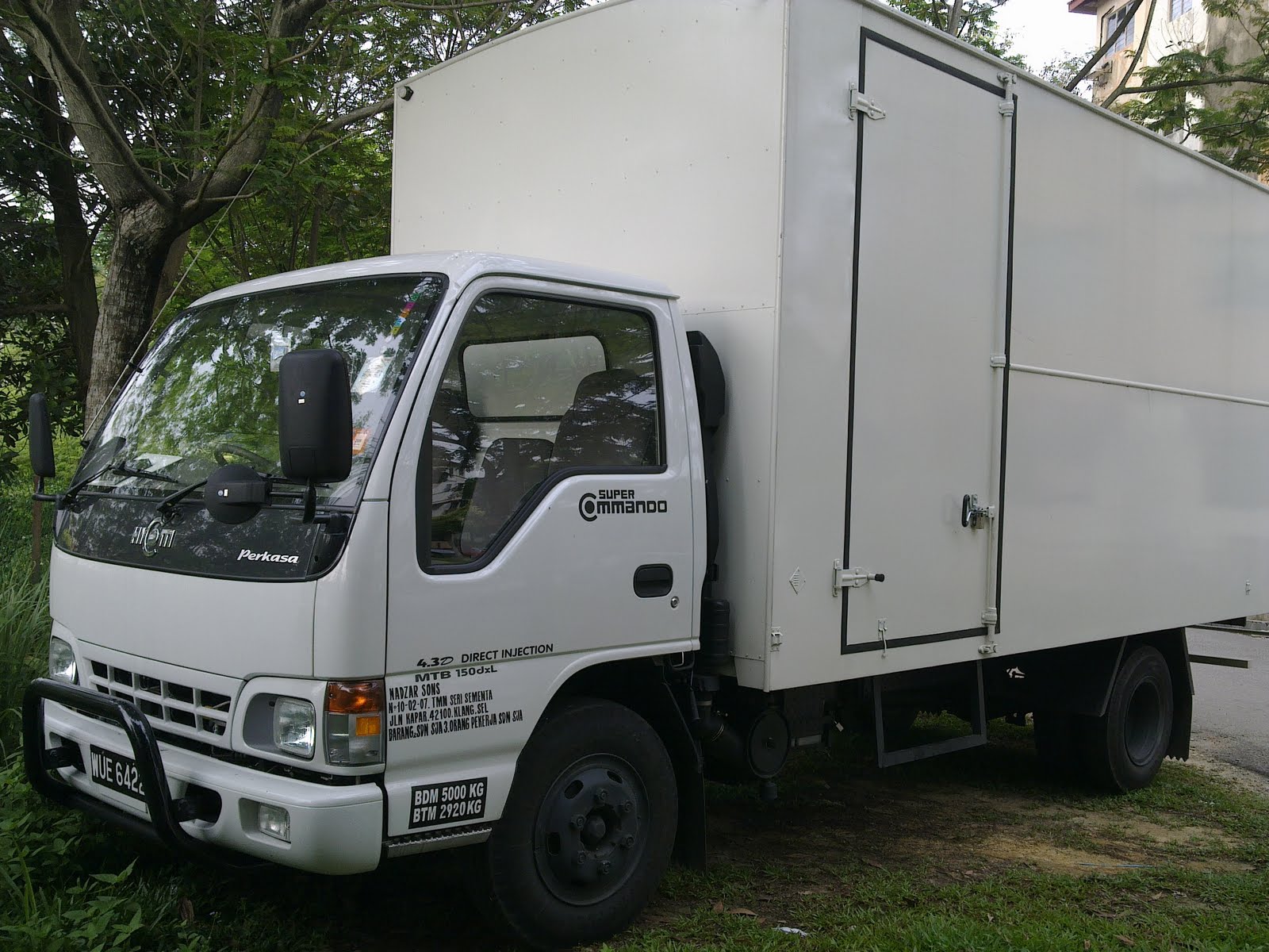 Nadzar Sons: Lorry 3 Tan - WUE6422