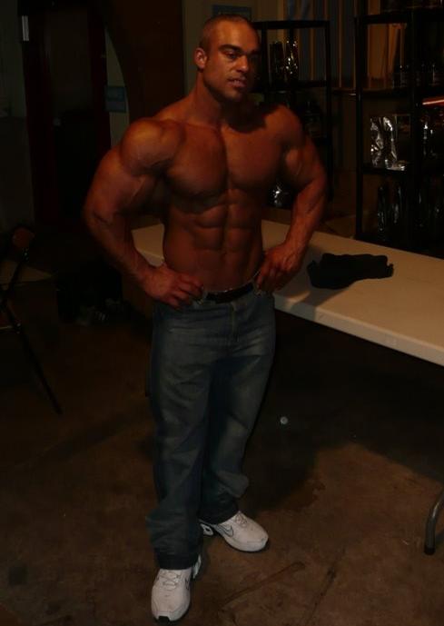 LA PERFECTION FAITE HOMME: DAVID DAHAN 03/04