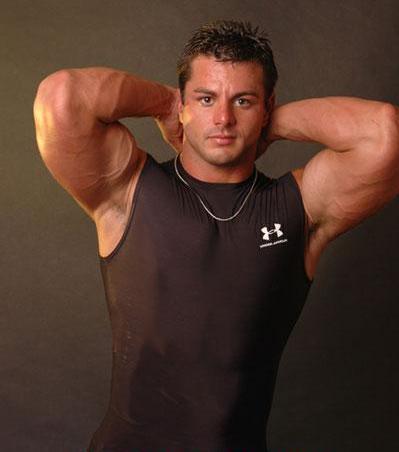 LA PERFECTION FAITE HOMME: FRANCK DEFEO 01/04