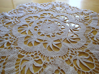 Dominant Hands: Crocheting From Vintage Doily Patterns: My Mom's Latest ...