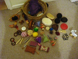 THE LEARNING ARK - Elementary Montessori : Treasure Basket Objects