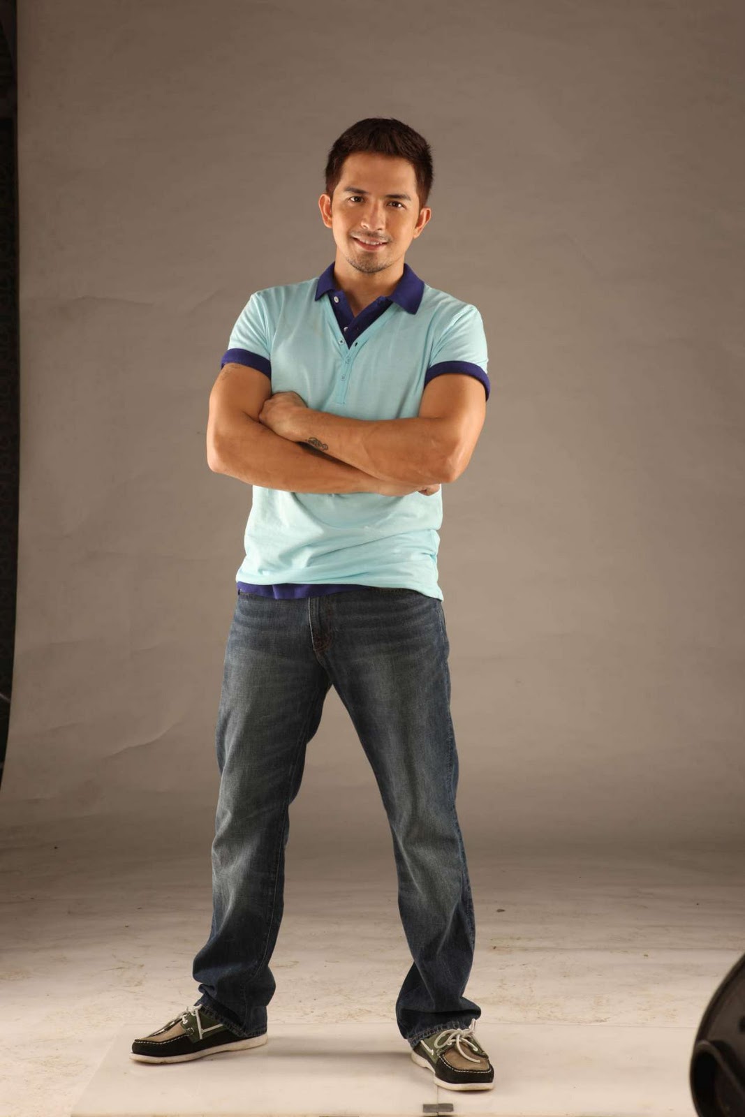 Why Dennis Trillo Agreed To Play Father To Heart, Lovi And Alessandra ...