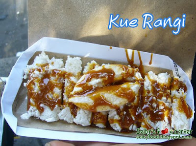 Selby's Food Corner: Tukang Kue Rangi (Rangi cake man)