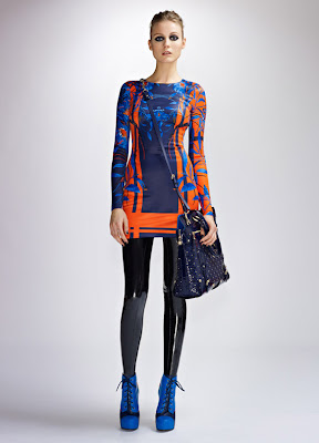 Well That's Just Me ...: Versace Pre-Fall 2010 Collection