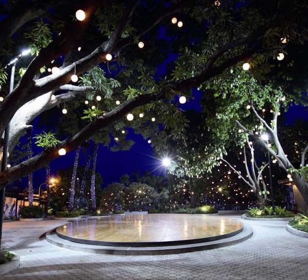 dom + roni: Booking Review: Light of Love Events Place