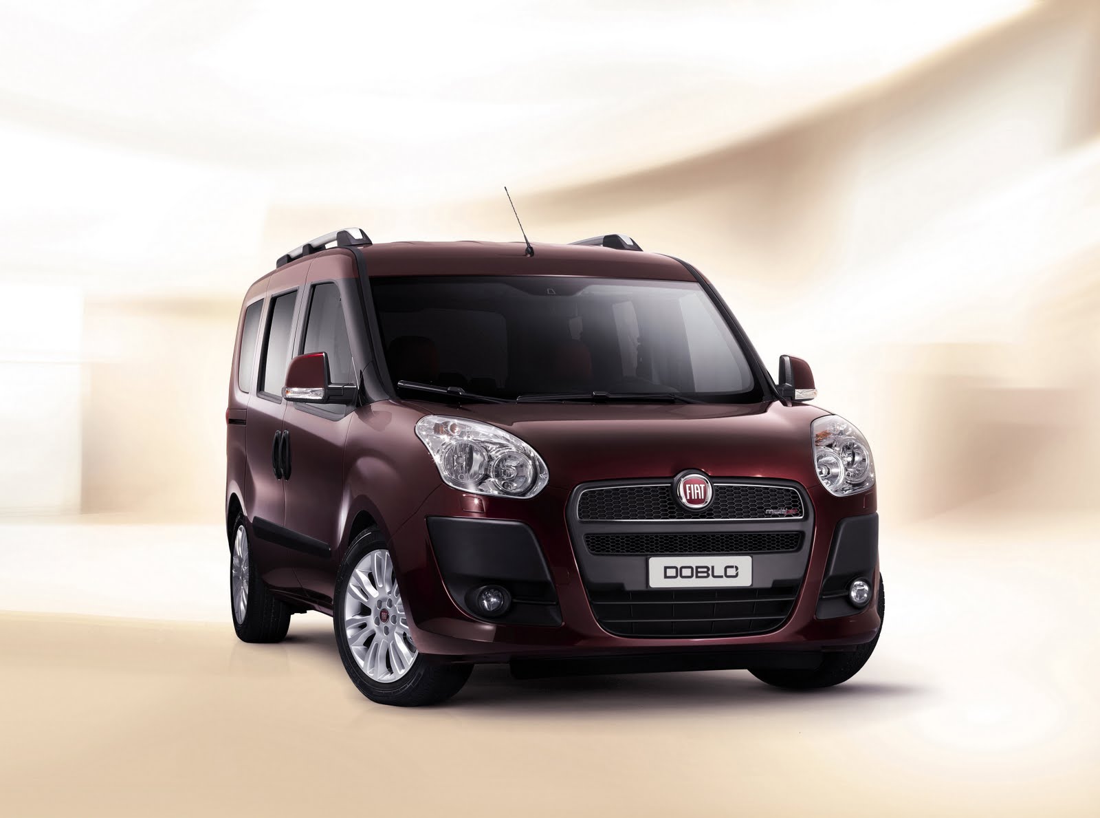 World premiere New Fiat Doblò : Meet the new Doblò, the Fiat car that ...