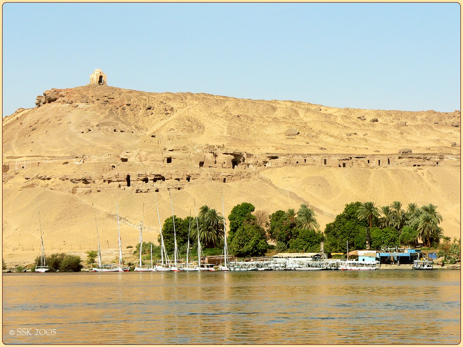 Mystický EGYPT: Kubbit el-Hawa – Skalní hrobky – Asuán – 03