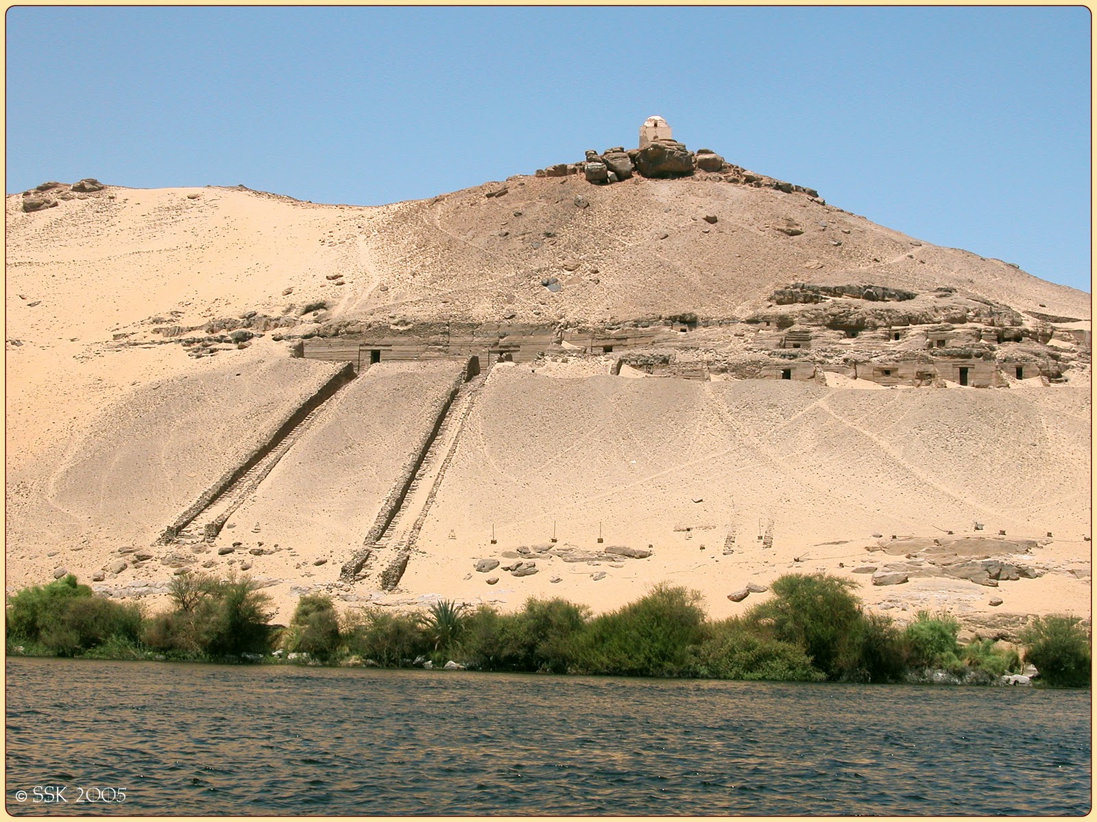 Mystický EGYPT: Kubbit el-Hawa – Skalní hrobky – Asuán – 04