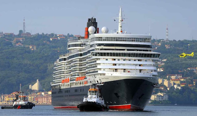 QE2 - Pride of the Clyde: QE3 on Sea Trials