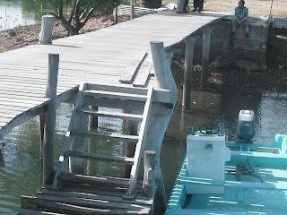 Malum Nalu: Pictures of Bootless Bay, Port Moresby, Papua New Guinea