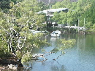 Malum Nalu: Pictures of Bootless Bay, Port Moresby, Papua New Guinea