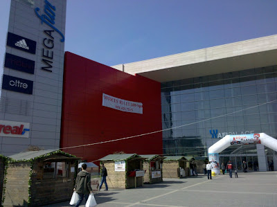 Jason goes 2 Bukarest: Day 2 in Bukarest - Shopping...