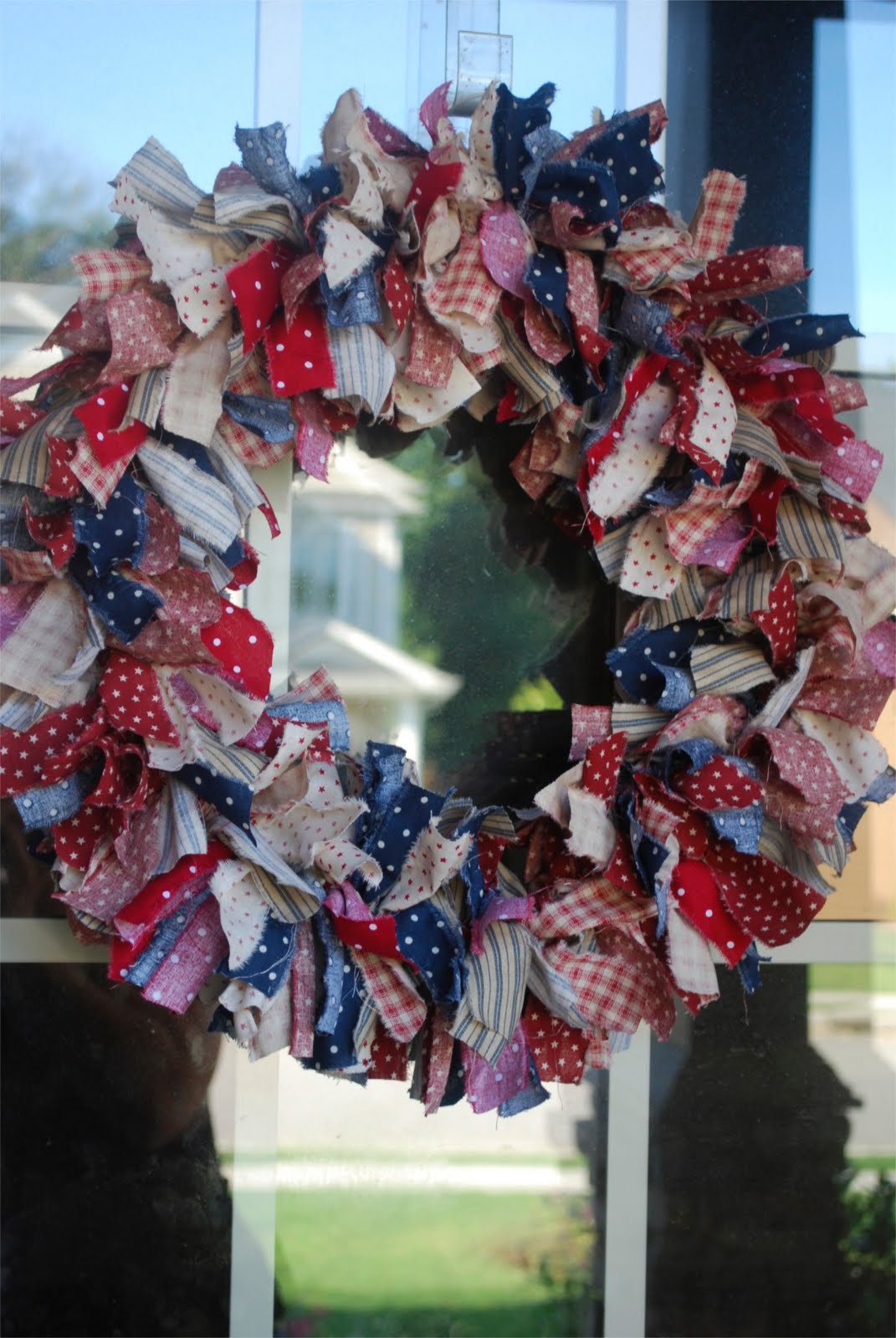 Laffty Crafty: Patriotic Rag Wreath