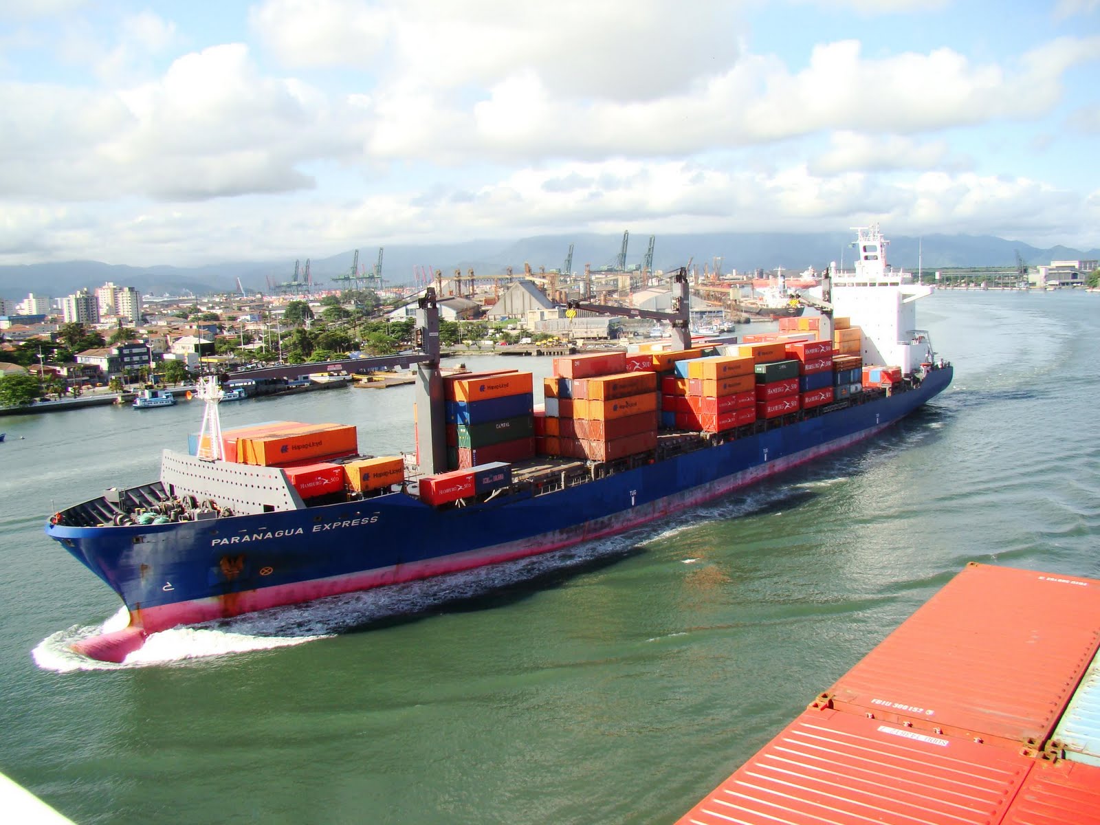 Navios em Santos: Envie também sua foto para ser postada: Paranagua Express