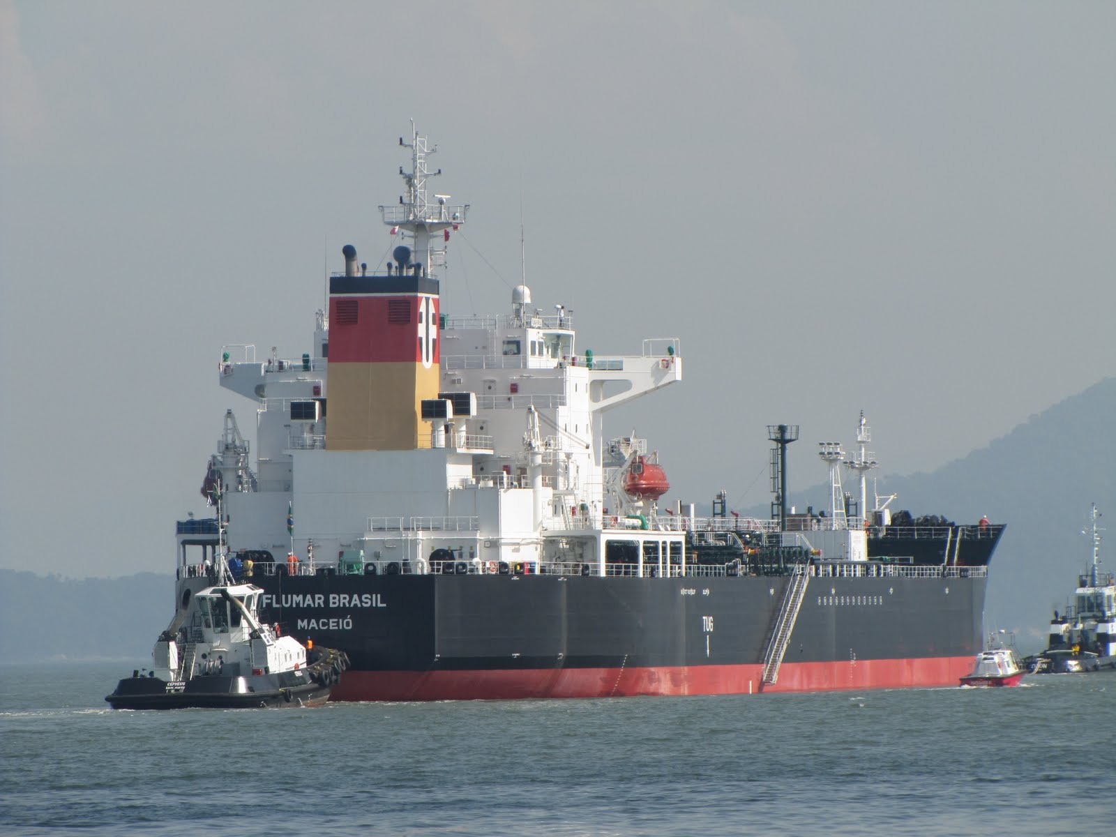 Navios em Santos: Flumar Brasil escala no porto de Santos pela primeira ...