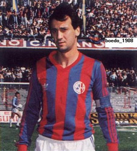 Pase del Desprecio: Muevo yo, Perazzo.