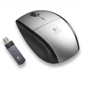 Cordless Optical Mouse: Logitech LX5 Cordless Optical Mouse
