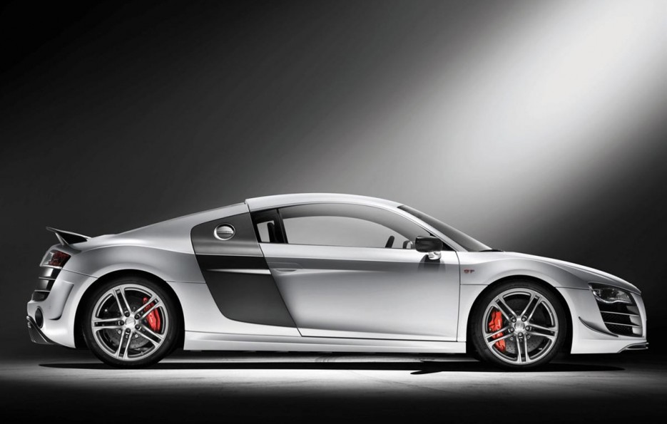 Sport Car: 2011 Audi R8 GT Car Pictures