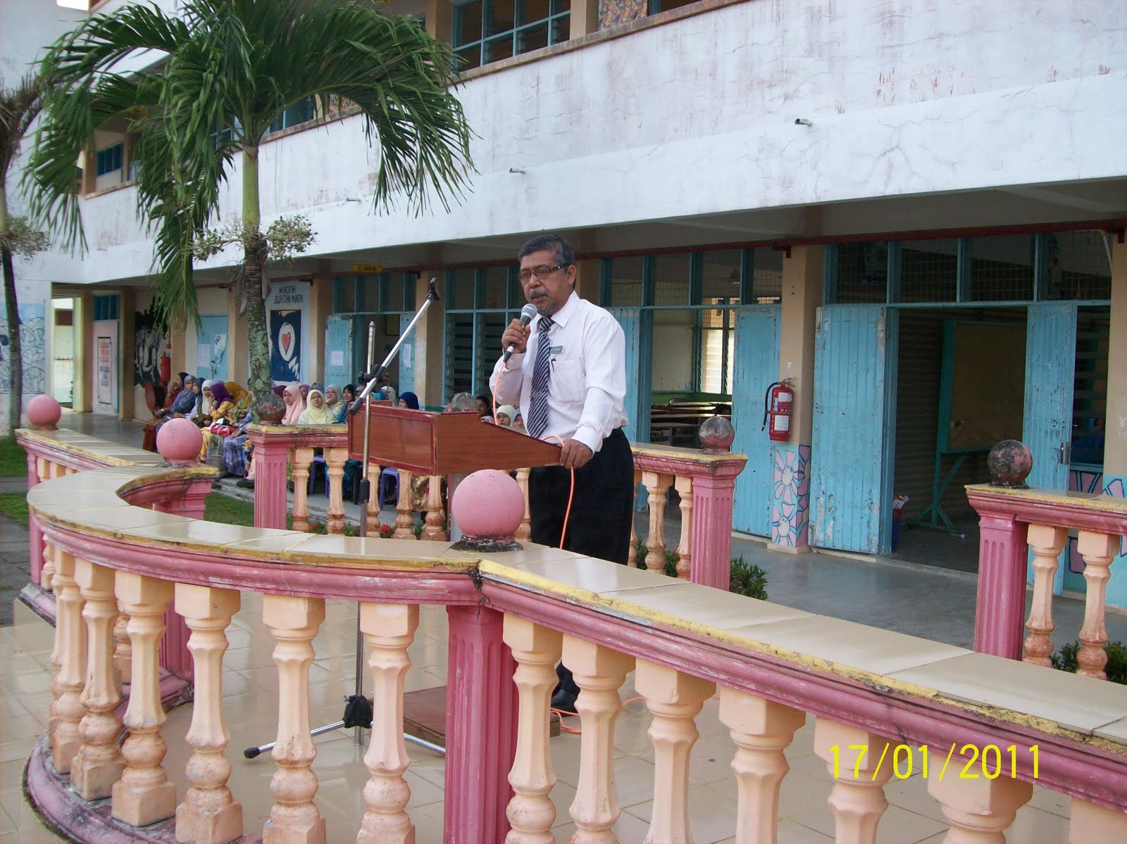 Sekolah Menengah Kebangsaan Bakai. Kuala Ketil, Kedah D.A.: Januari 2011
