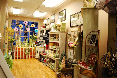 Home Decor: Our Spring Window Display