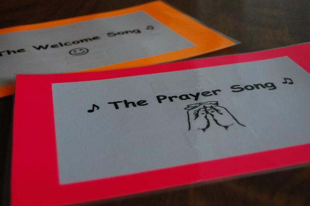 Heritage Schoolhouse: Easy Bible Class Song Visuals