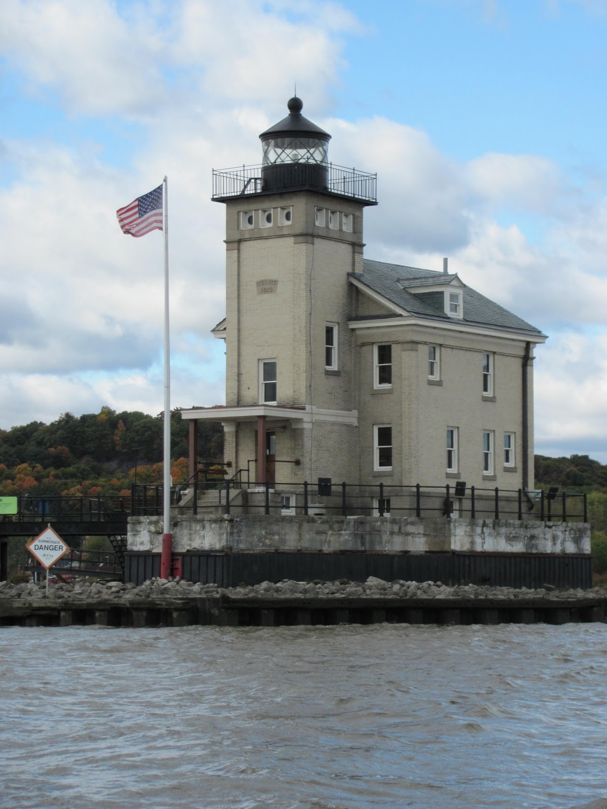 The Hudson River Explorer: Kingston Lighthouse