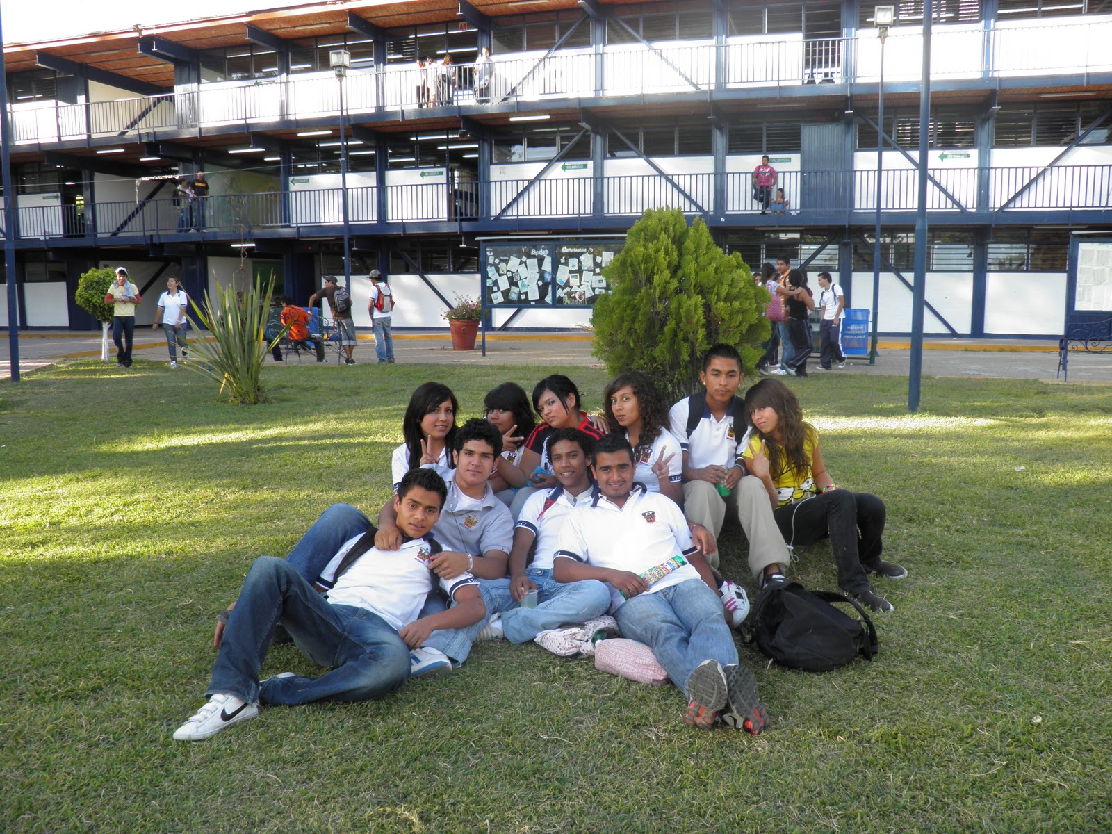 eeszmmee'sz coorporaatiioon' S.A. de C.V.!!!!: EREMSO