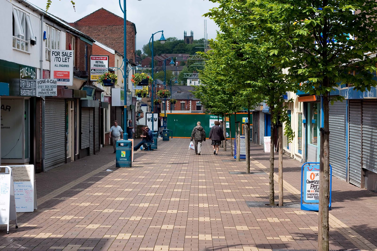 Tameside Citizen: The sad state of Stalybridge Town Centre
