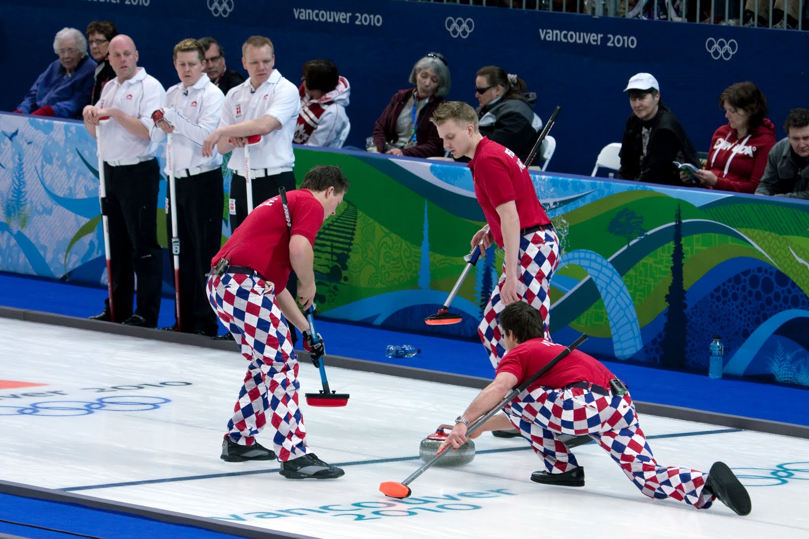 Adventures from the Pacific Northwest: Olympics - Curling
