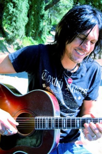 Interzone Rock: Bang Tango Redux……..Joe Leste al margen!