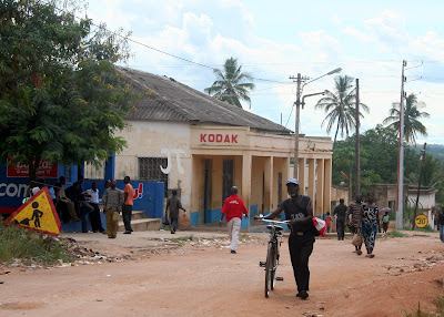 Pelo leste do sul de África: Mocuba