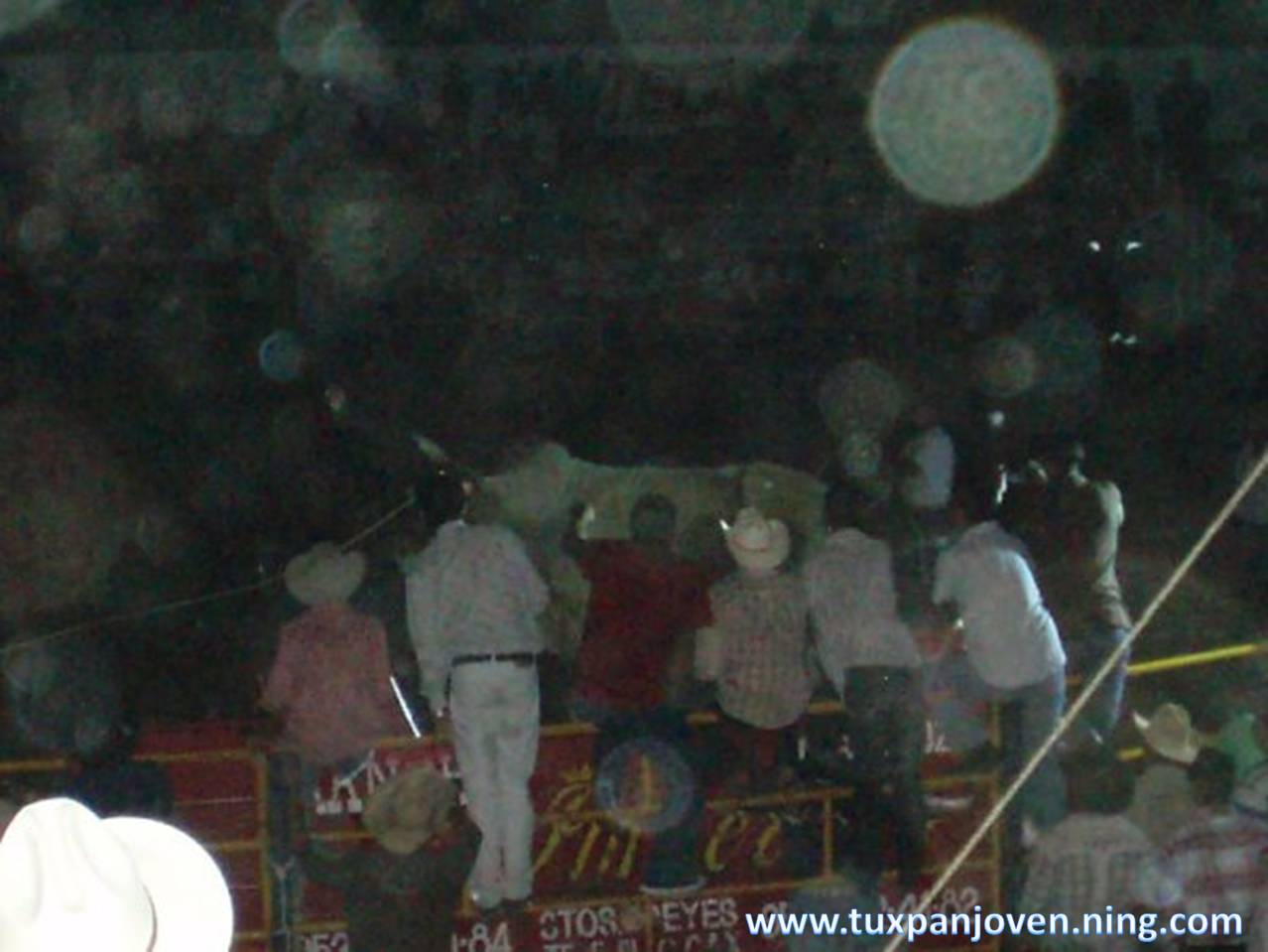 FERIA TUXPAN 2019: JARIPEO TORO EL CATRIN FERIA TUXPAN 2010 - 16 DE ...