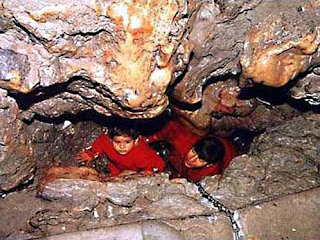 Maa Vaishno Devi, Vaishno Devi Temple, Mata Vaishno Devi Photo, Song ...