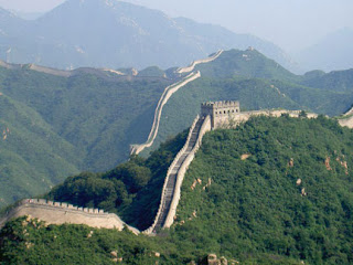 In the world biggest wall ~ Tourism
