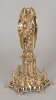 WAY WAC WA ART: Examples of Reliquaries....