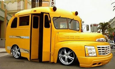 WEIRD NEWS: 10 world's weirdest buses