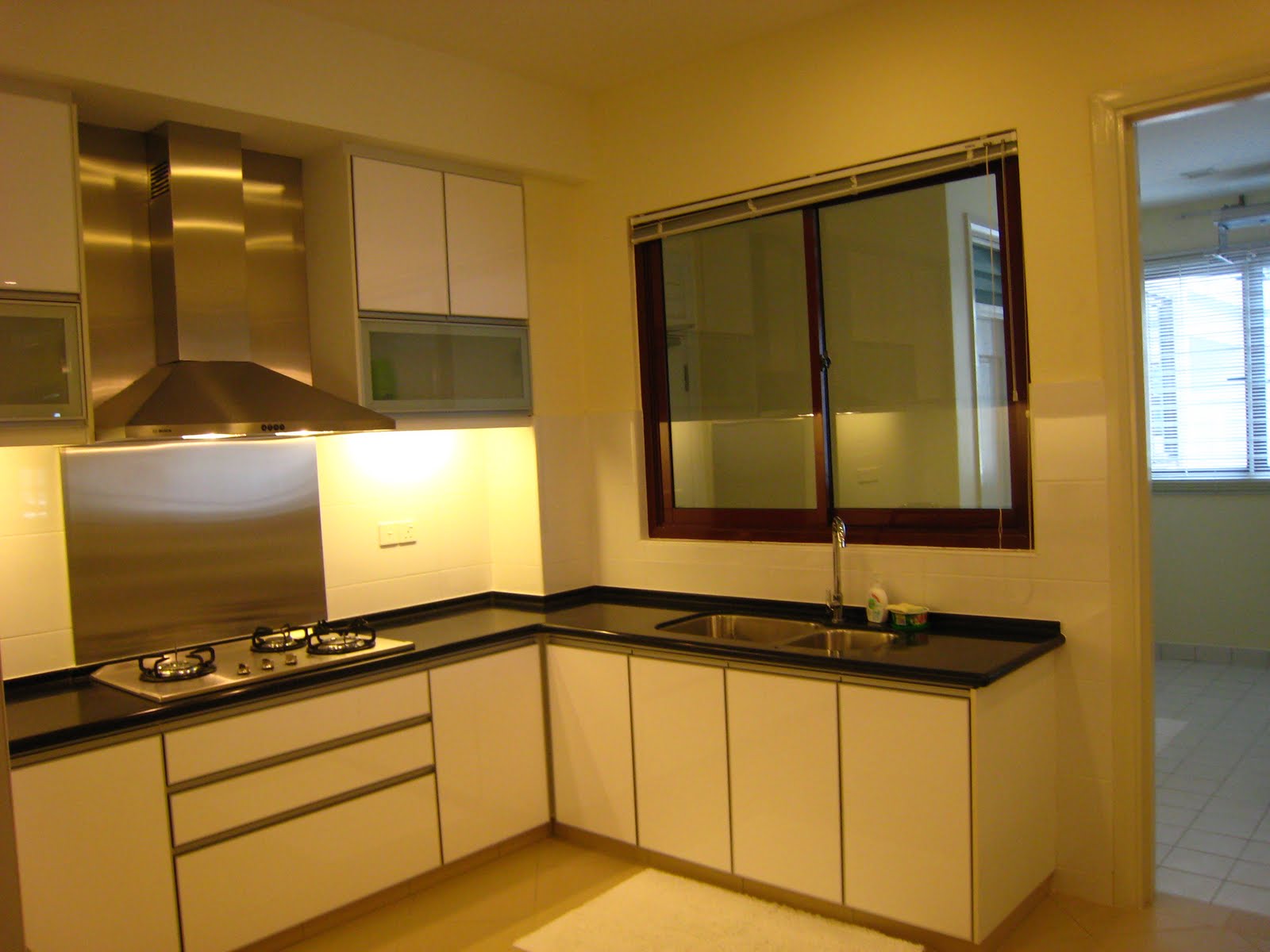 BUDI KABINET: Kitchen Cabinet