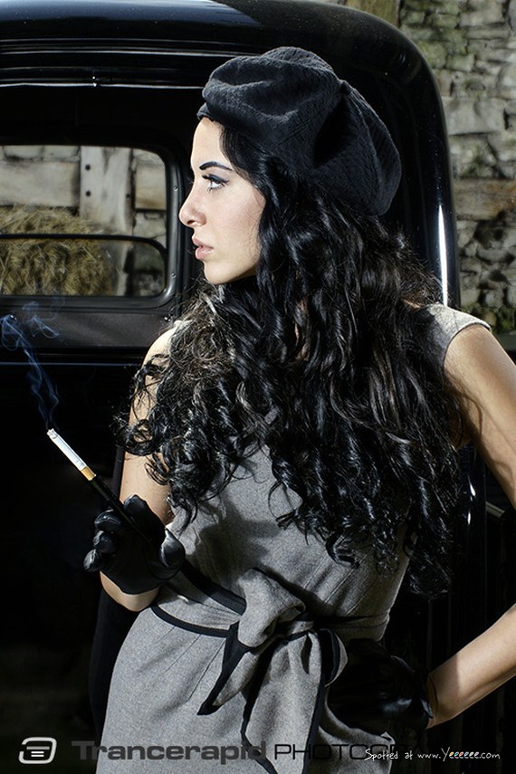 uk trends: Beautiful Women | Random Collection