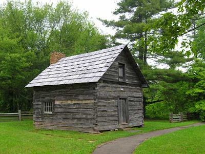 The View from Squirrel Ridge: Puckett Cabin near Groundhog Mountain