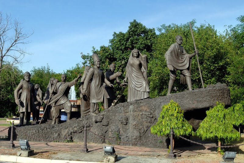 JUST A THOUGHT !: Leadership Lessons from A Road to Freedom - The Dandi ...