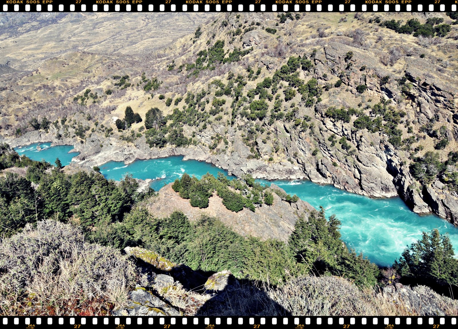 PATAGONIA EN ROJO: TRAYECTO RIO BAKER