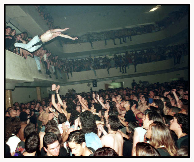 "O conhecimento é o verdadeiro caminho.": Roda Punkrock/Hardcore “Pogo”