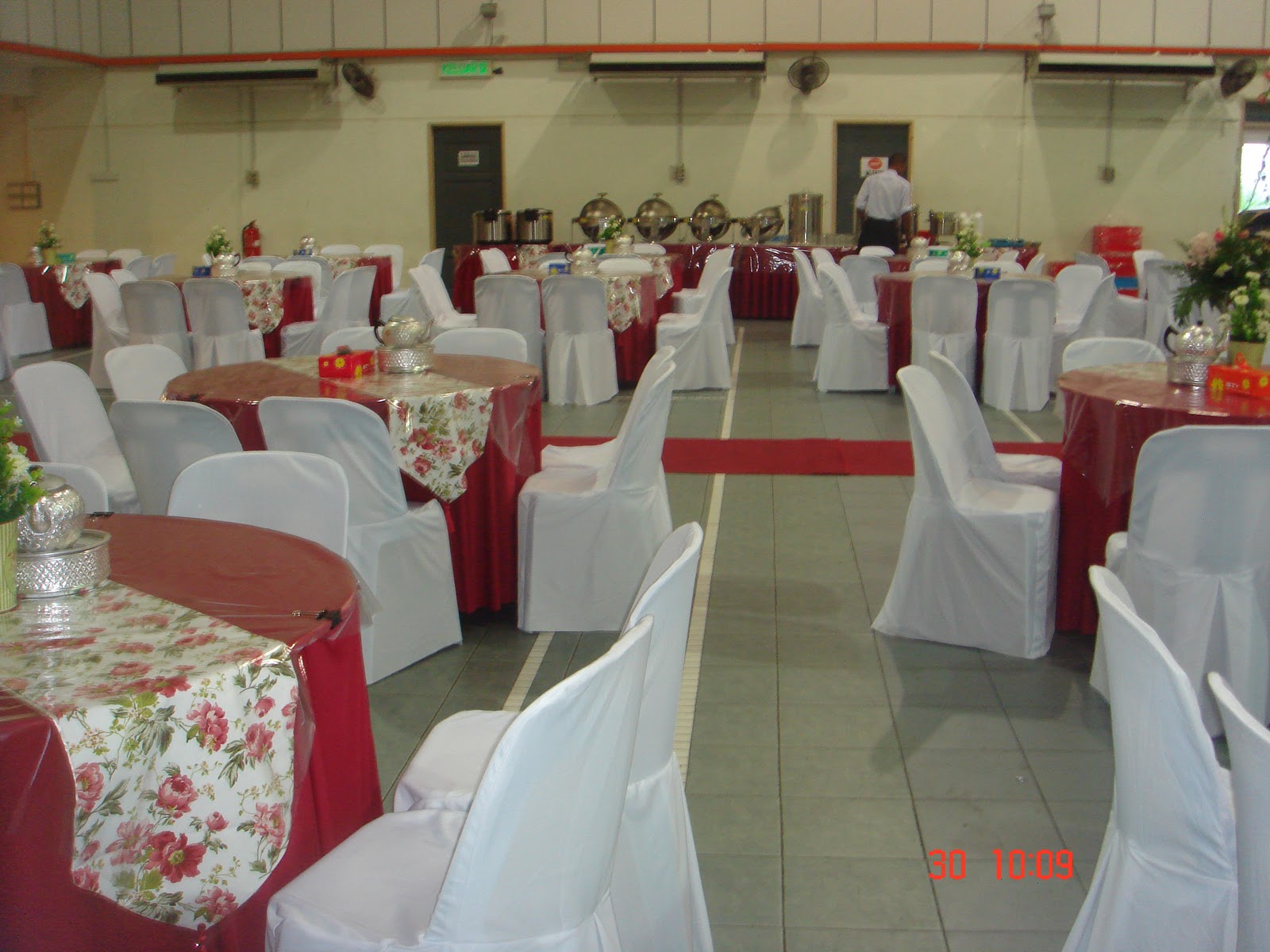 HAJI TAHA CATERING: Majlis perkahwinan di Dewan Kampung Melayu