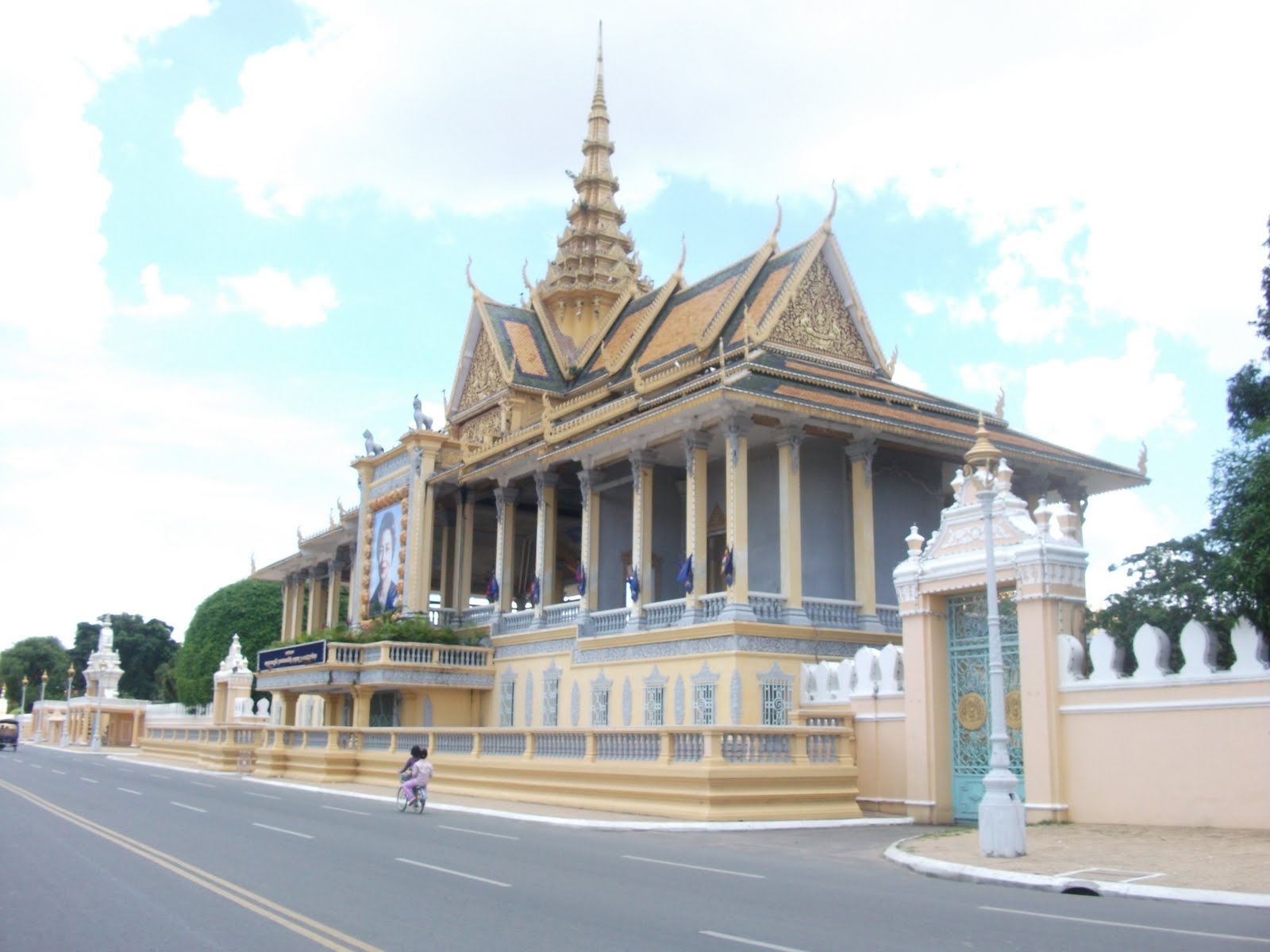 มีอะไรที่พนมเปญ Phnom Phen Cambodia