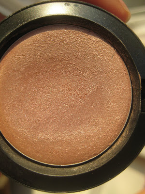 welcome to flyland: MAC CREAM COLOUR BASE - SHELL