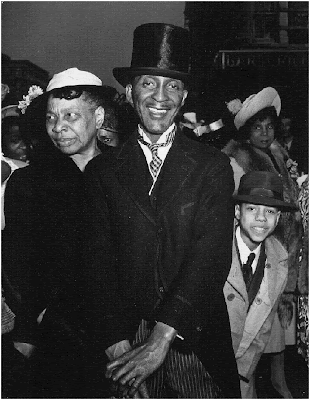 Large Format Photography: Usher Fellig, aka 'Weegee'