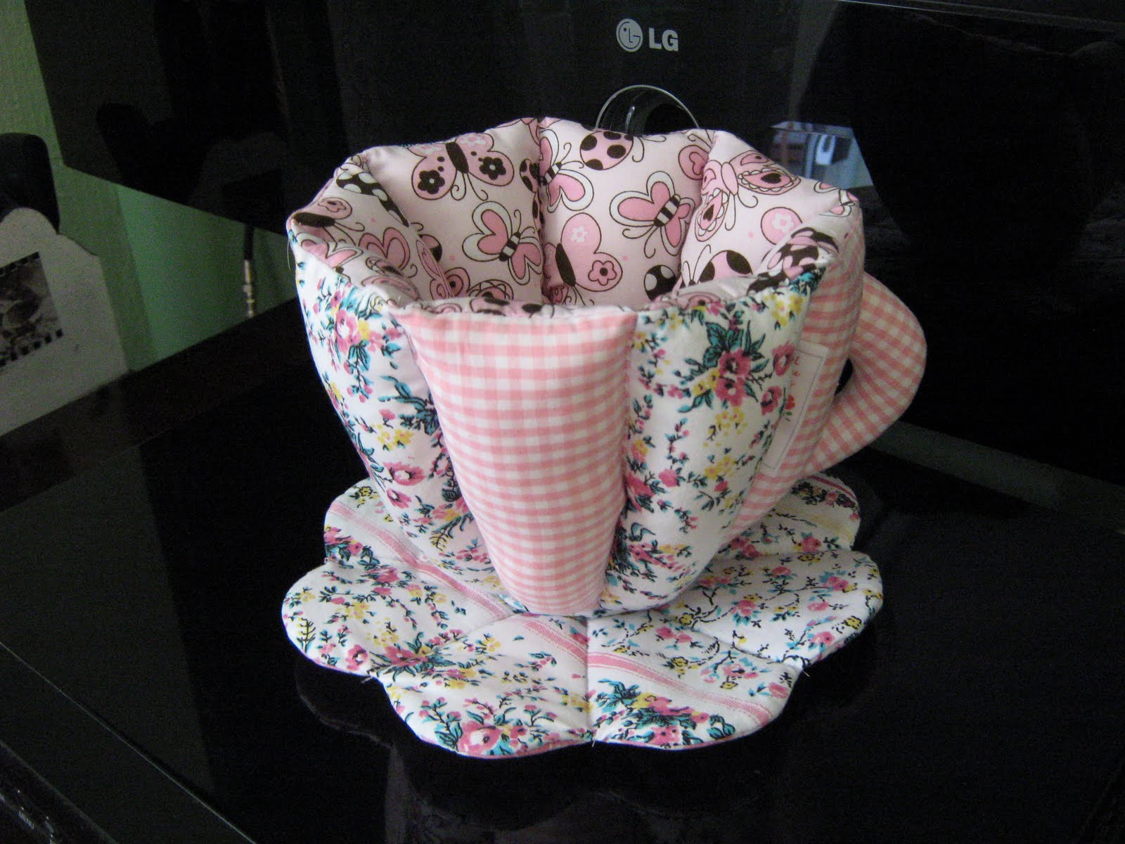 Luz e Arte - Artesanatos, Patchworks e Feltros: XÍCARA PORTA CHÁ EM ...