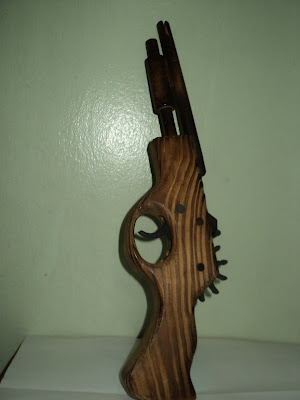 KOLEKSI PAK MAT TAHIR BARANGAN OLD SKOOL: Pistol Kayu