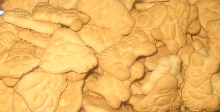 Veggie Prairie Girl: Organic Animal Crackers (Kirkland)